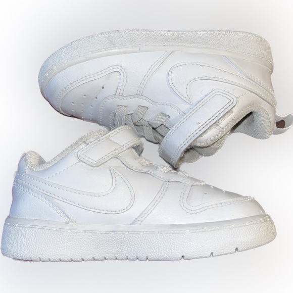 Nike | Shoes | Nike Court Borough Mid 2 Shoes Size 8c | Poshmark